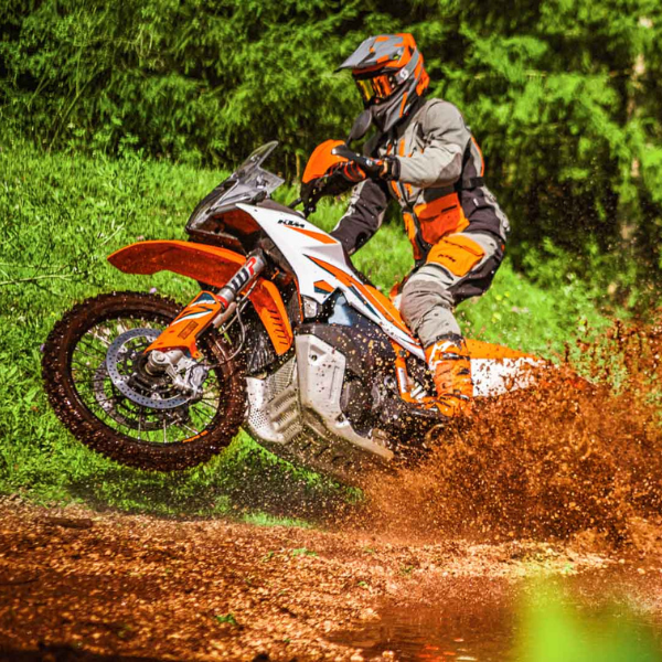 KTM – 890 Adventure R – Ecuador Bike Rental